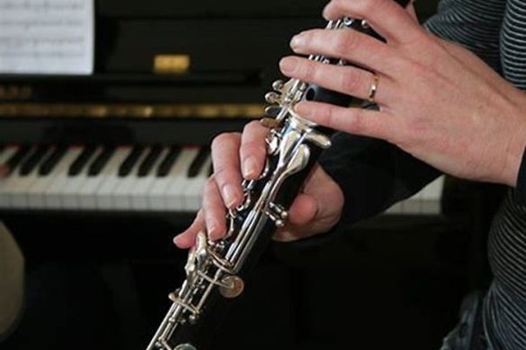 What Clarinet Does Squidward Play? - Musicalinstrumentworld.com